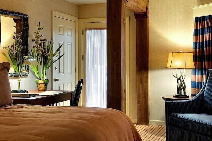 The Wolfeboro Inn Wolfeboro | Bookonline.com