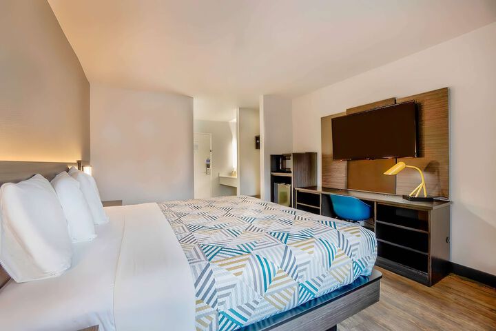 Motel 6 Tulsa OK CENTRAL Tulsa | Bookonline.com