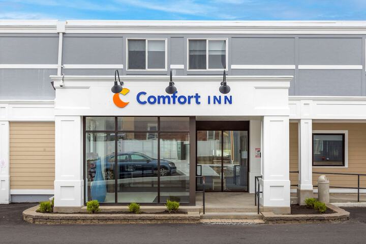 Comfort Inn Hyannis Cape Cod Hyannis | Bookonline.com