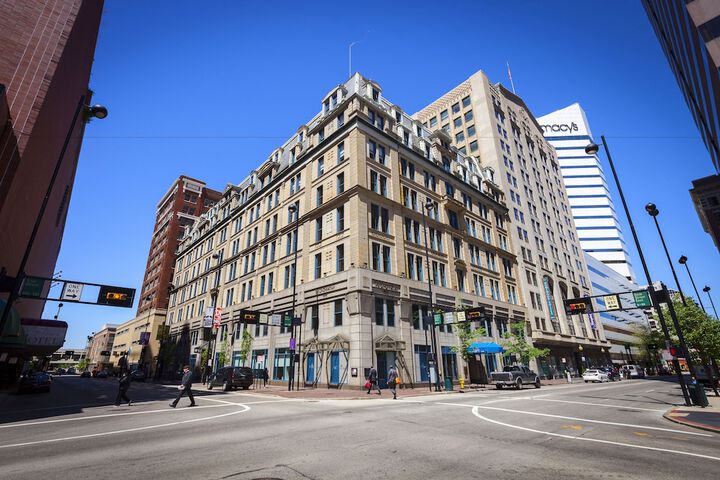 The Cincinnatian Hotel Curio Collection by Hilton Cincinnati ...