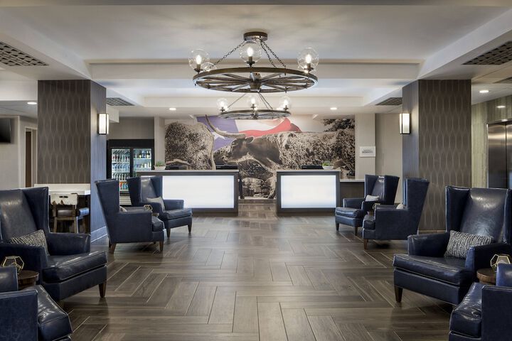 Courtyard by Marriott Fort Worth Downtown / Blackstone Fort Worth ...