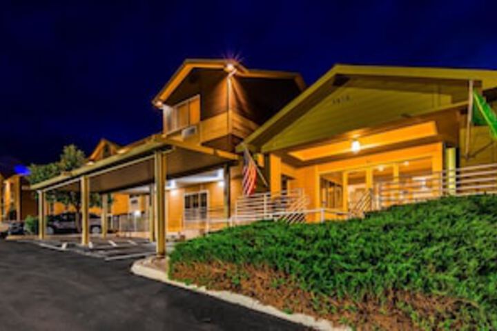 Top Rated Hotels in Yerington NV