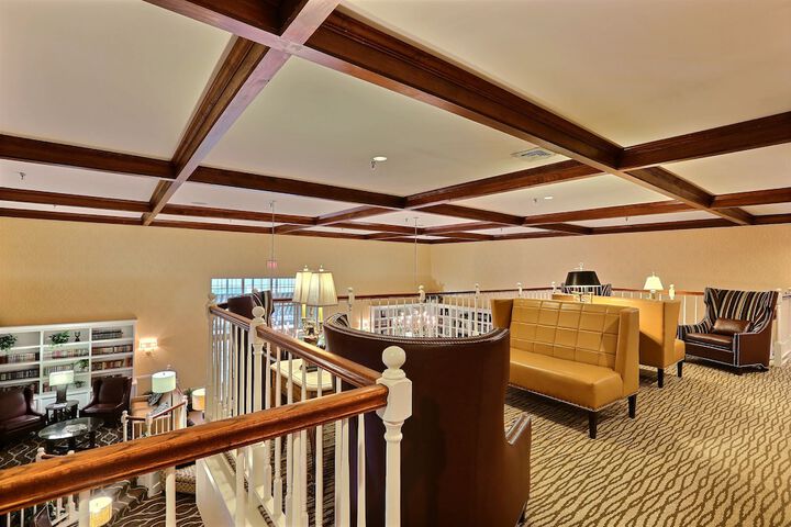 Comfort Suites Appleton Airport Appleton | Bookonline.com