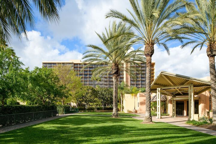 Sheraton Park Hotel at the Anaheim Resort Anaheim | Bookonline.com
