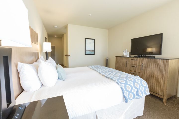 Cambria Landing Inn & Suites Cambria | Bookonline.com