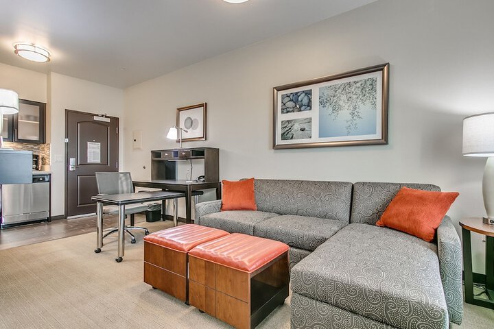 Staybridge Suites Lubbock South an IHG Hotel Lubbock | Bookonline.com