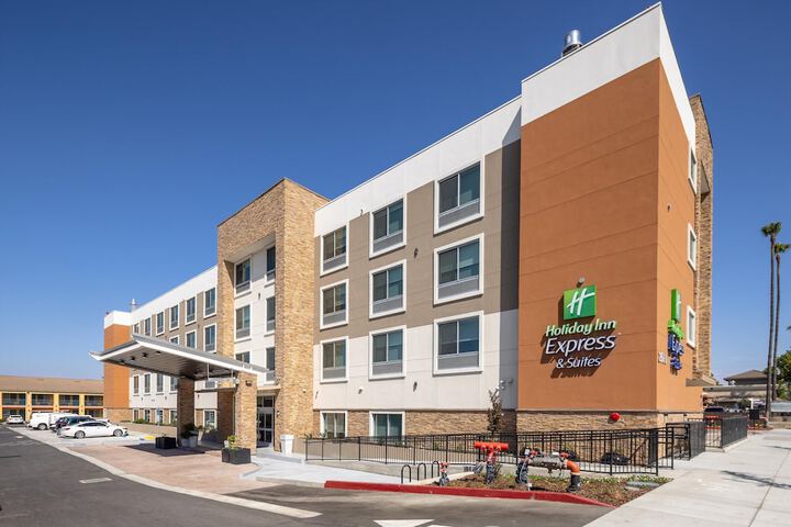 Holiday Inn Express & Suites San Jose Silicon Valley, an IHG Hotel San ...