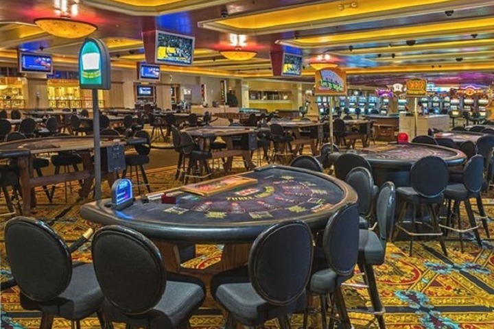 Wendover Nugget Hotel & Casino by Red Lion Hotels West Wendover ...