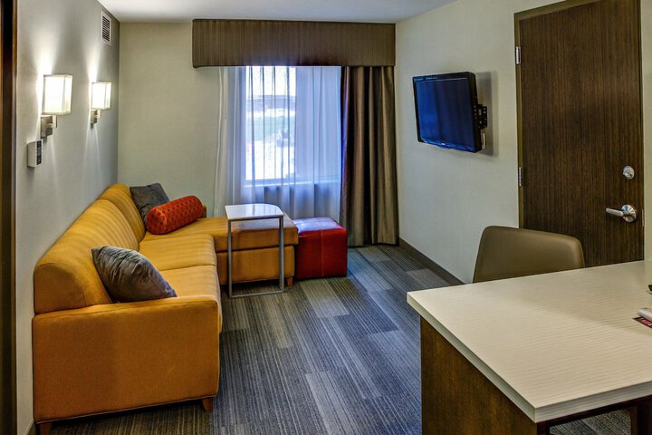 DoubleTree by Hilton West Fargo Sanford Medical Center Area West Fargo ...